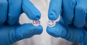 LSD droge (Acid) – Eine Dosis, viele Gefahren!
